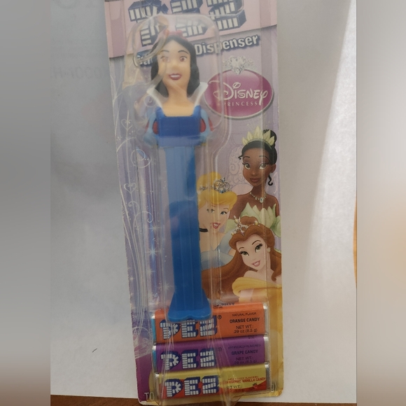 PEZ | Other | Disney Snow White Pez Dispenser | Poshmark
